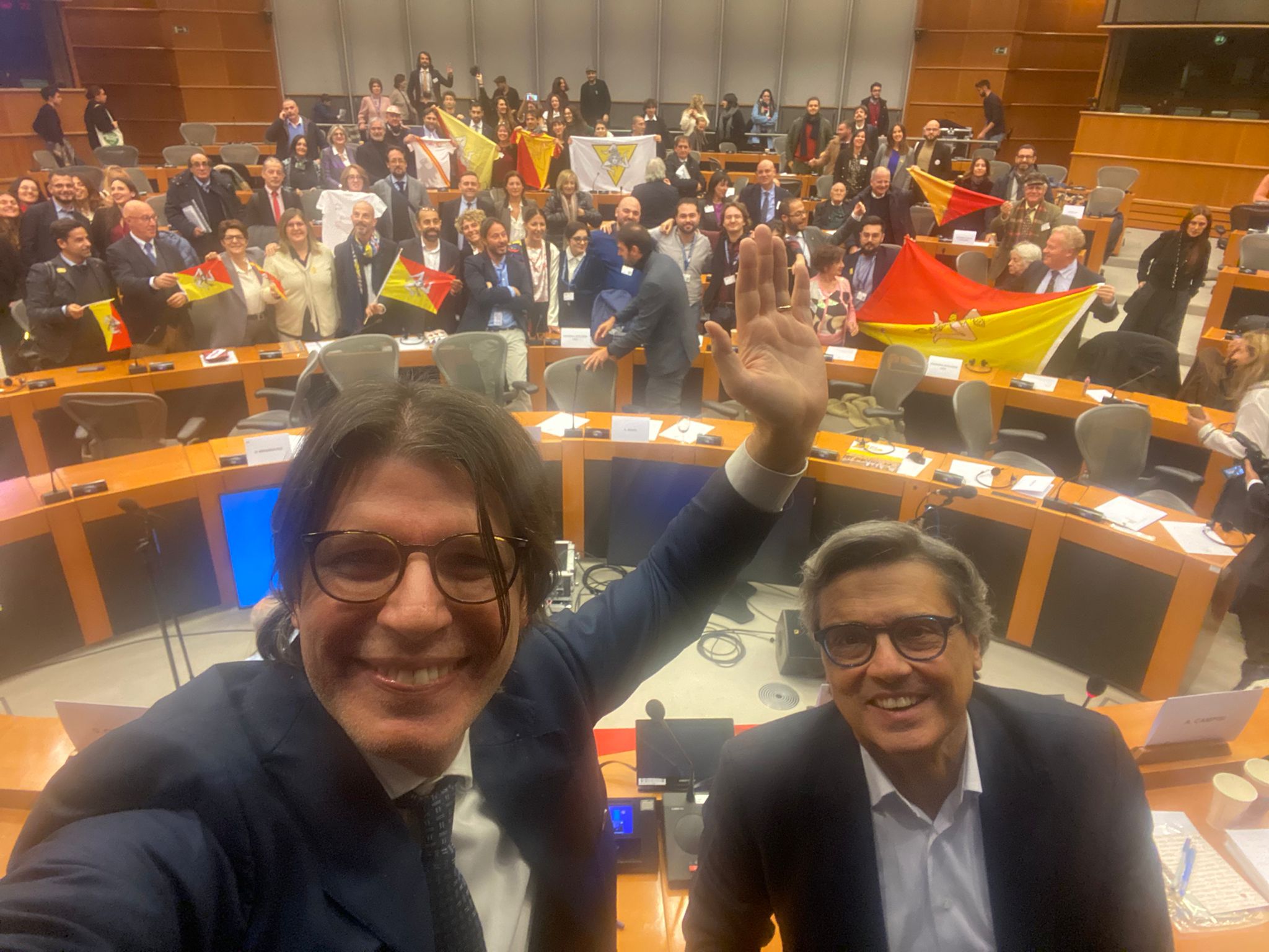 La lingua siciliana e “Il Manifesto di Bruxelles”: Corrao chiama a sè ...